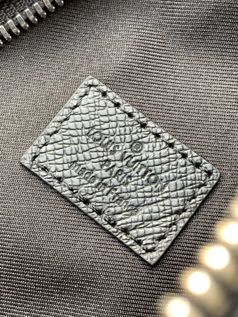 High fidelity Louis Vuitton Waist Chest Packs