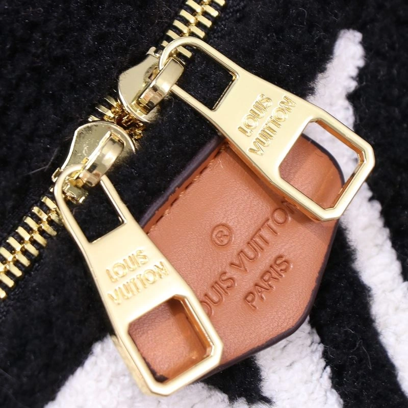 High accuracy Louis Vuitton Waist Chest Packs