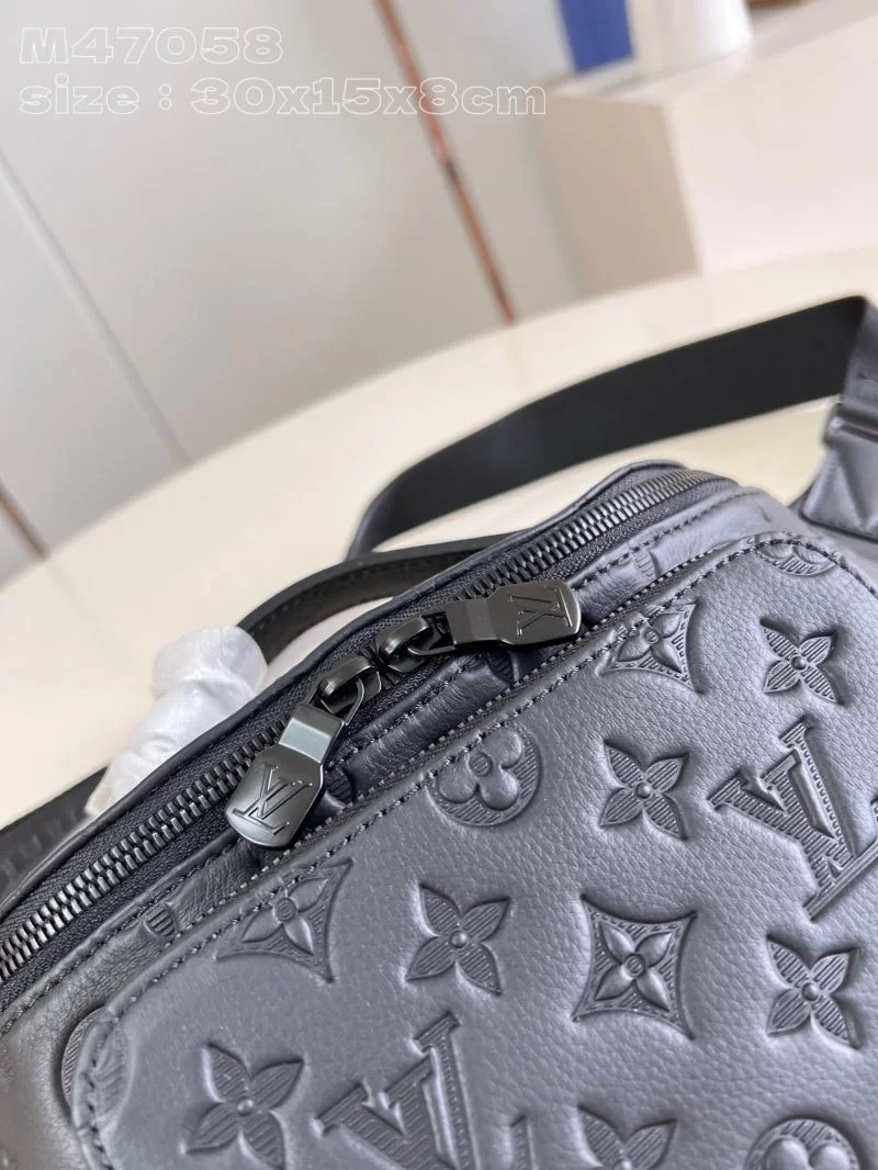 Brand-original Louis Vuitton Waist Chest Packs