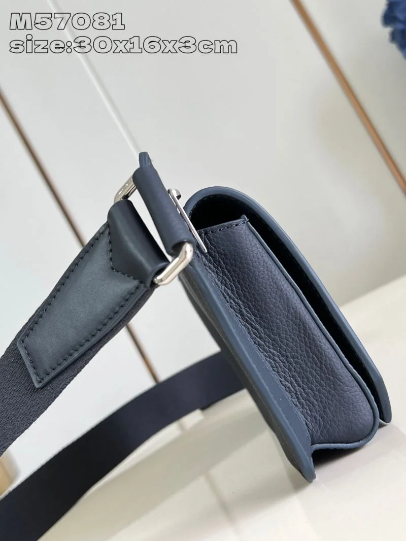 High fidelity Louis Vuitton Waist Chest Packs