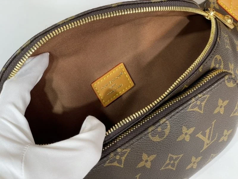 1:1 copy Louis Vuitton Waist Chest Packs