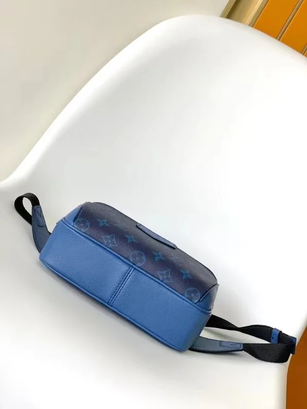Factory-made Louis Vuitton Waist Chest Packs