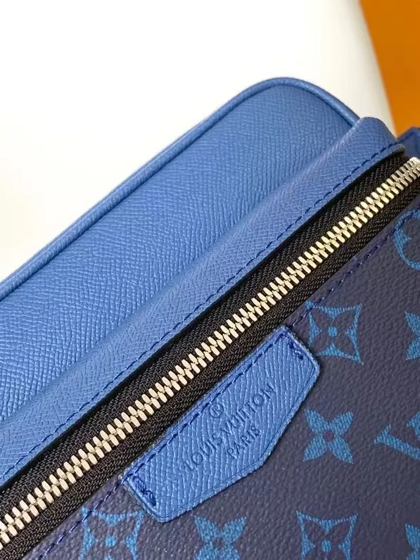 Factory-made Louis Vuitton Waist Chest Packs