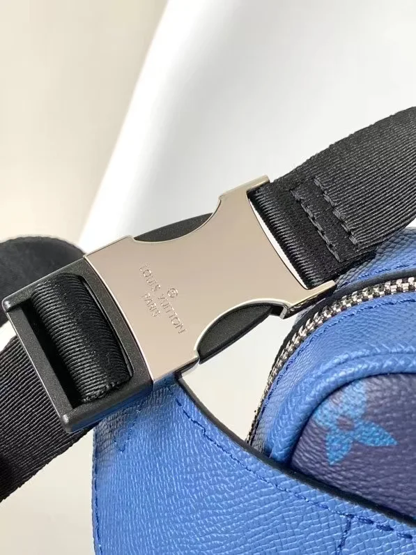 Factory-made Louis Vuitton Waist Chest Packs