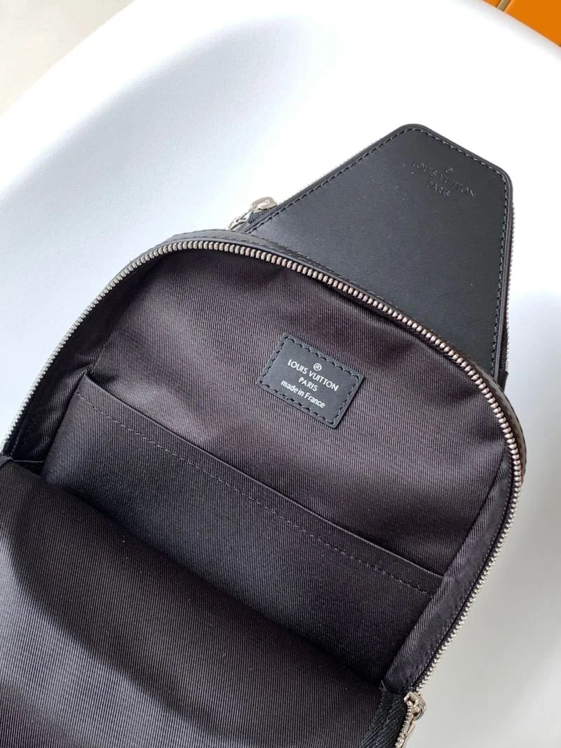 Accurate model Louis Vuitton Waist Chest Packs