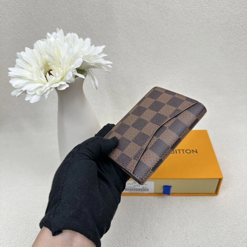 High accuracy Louis Vuitton Wallets Purse