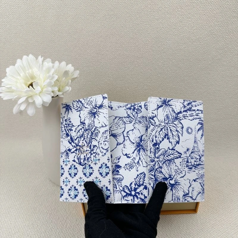 High accuracy Louis Vuitton Wallets Purse