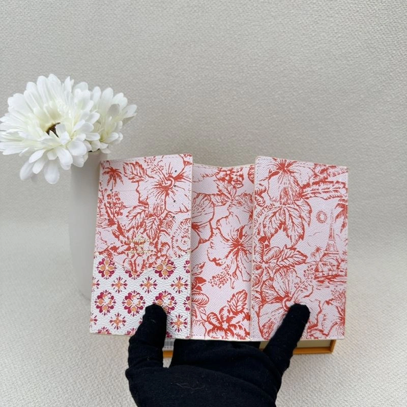 High accuracy Louis Vuitton Wallets Purse