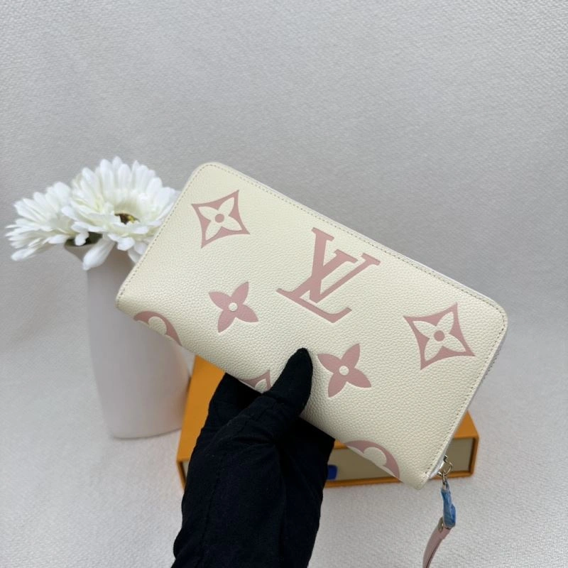 Accurate model Louis Vuitton Wallets Purse