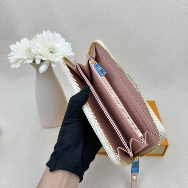Accurate model Louis Vuitton Wallets Purse