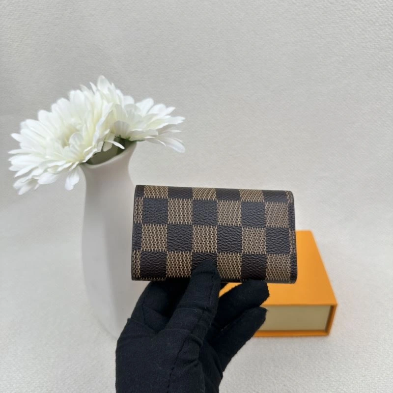 Indistinguishable Louis Vuitton Wallets Purse