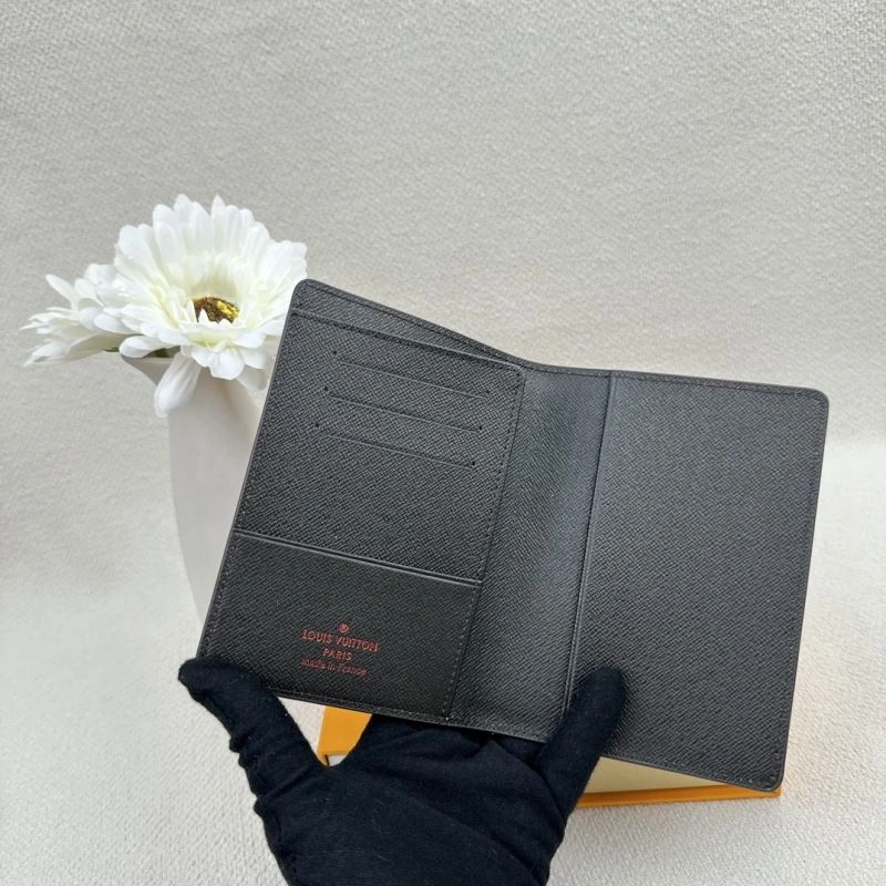 Low-cost Louis Vuitton Wallets Purse