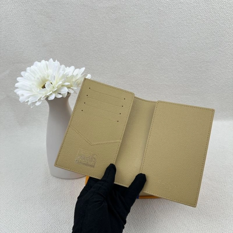 Brand-authenticated Louis Vuitton Wallets Purse