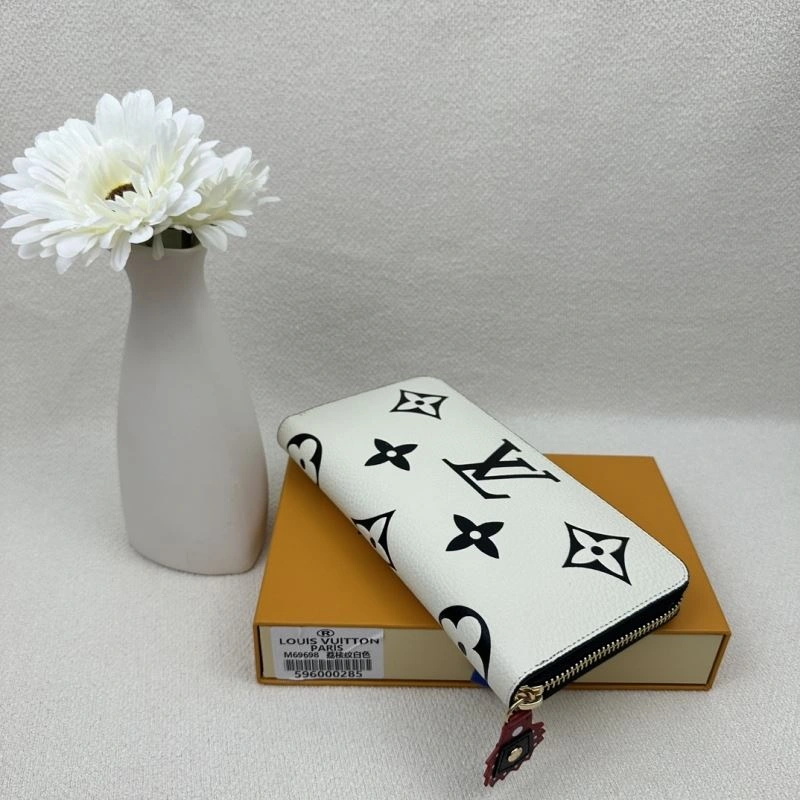 Genuine Louis Vuitton Wallets Purse