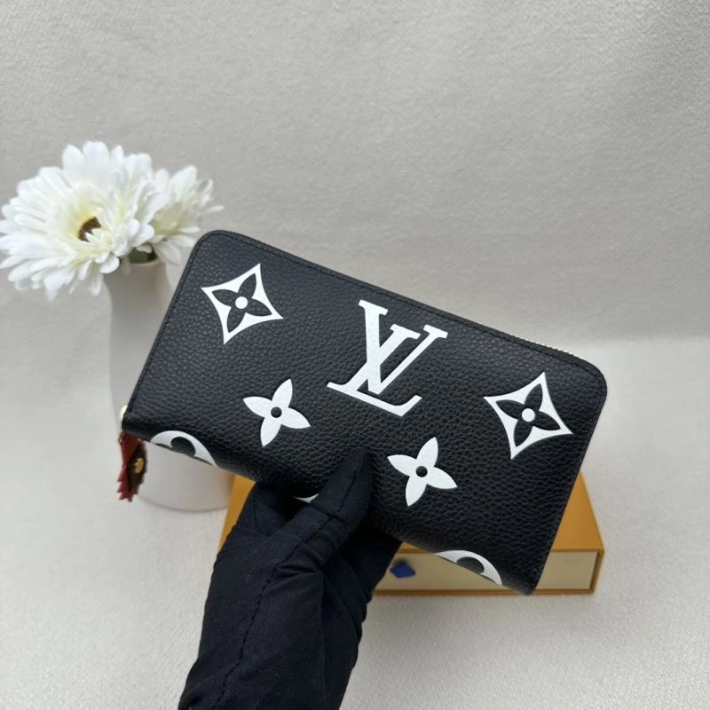 Brand-authenticated Louis Vuitton Wallets Purse