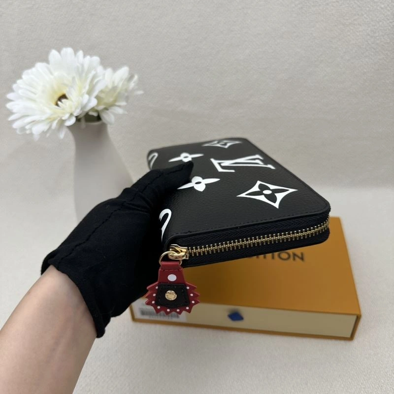 Brand-authenticated Louis Vuitton Wallets Purse