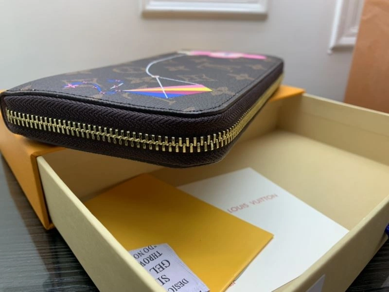 Brand-authenticated Louis Vuitton Wallets Purse