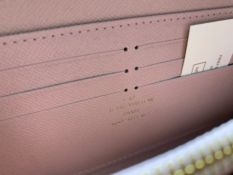Brand-authenticated Louis Vuitton Wallets Purse