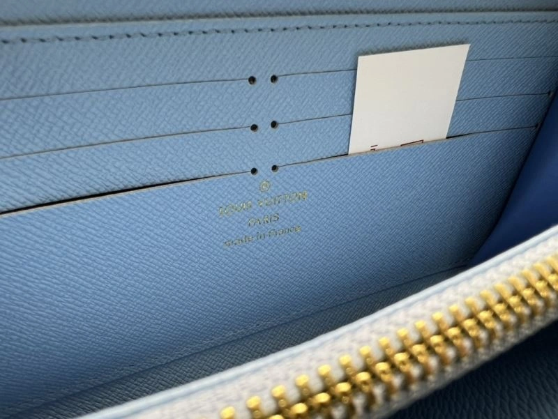 Bargain Louis Vuitton Wallets Purse