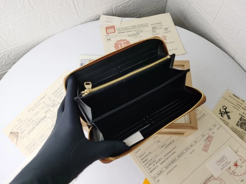 Factory-made Louis Vuitton Wallets Purse