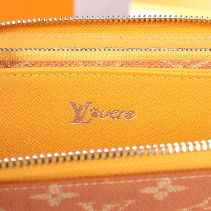 Exact replica Louis Vuitton Wallets Purse