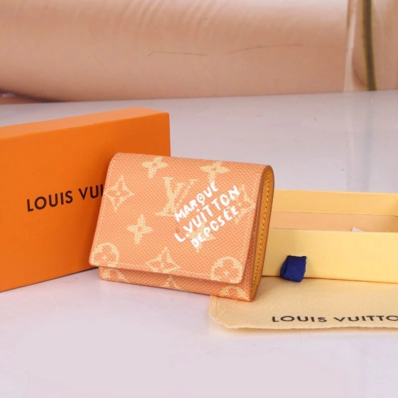 Exact replica Louis Vuitton Wallets Purse