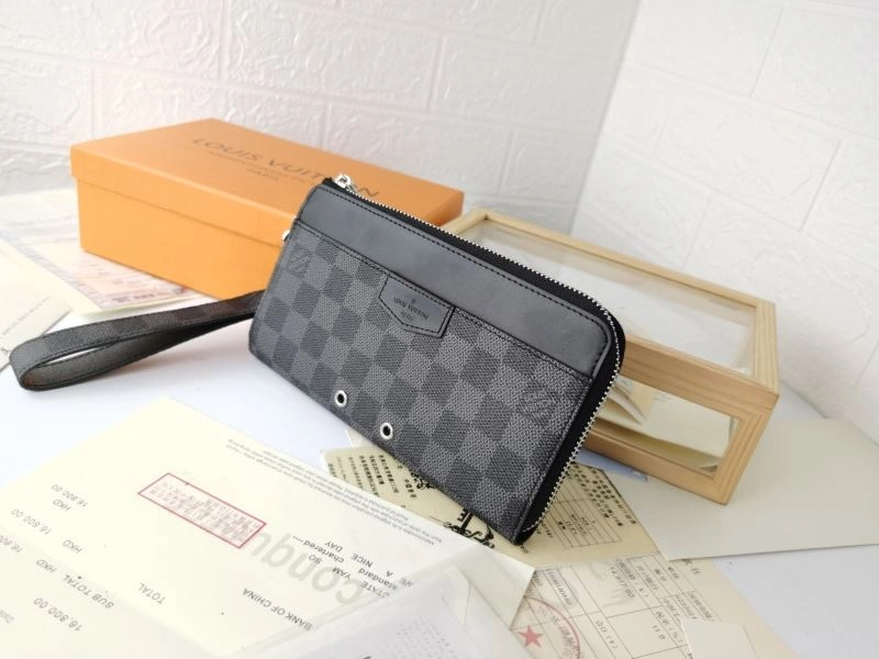 Exact replica Louis Vuitton Wallets Purse