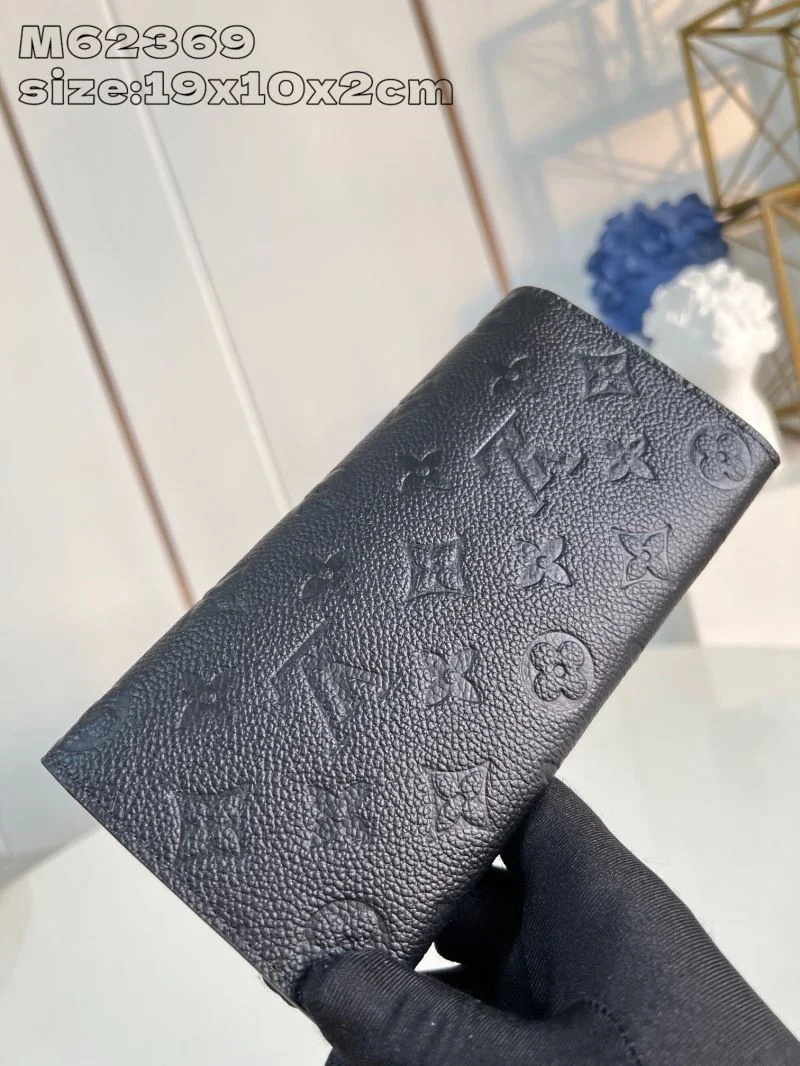 Bargain Louis Vuitton Wallets Purse