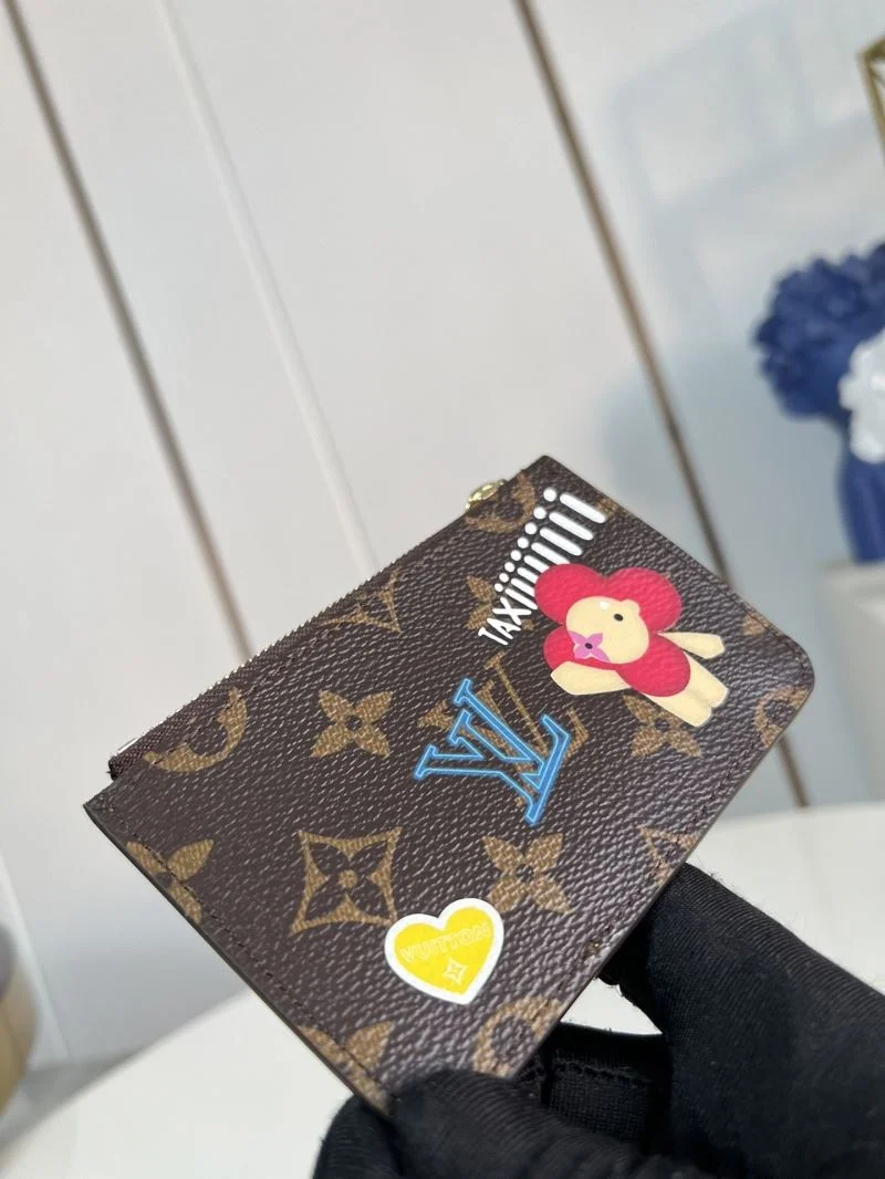 Value-priced Louis Vuitton Wallets Purse