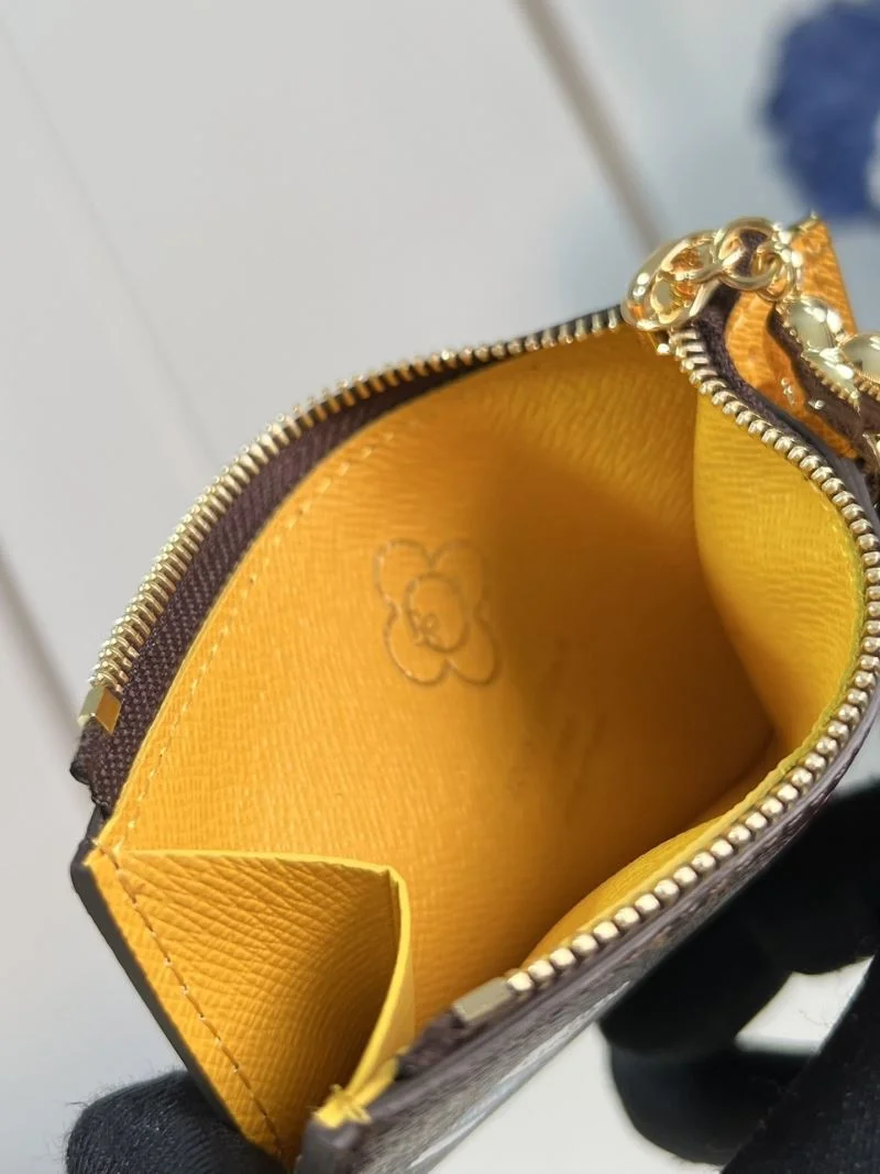 Value-priced Louis Vuitton Wallets Purse