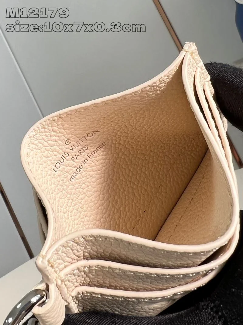 Mirror quality Louis Vuitton Wallets Purse