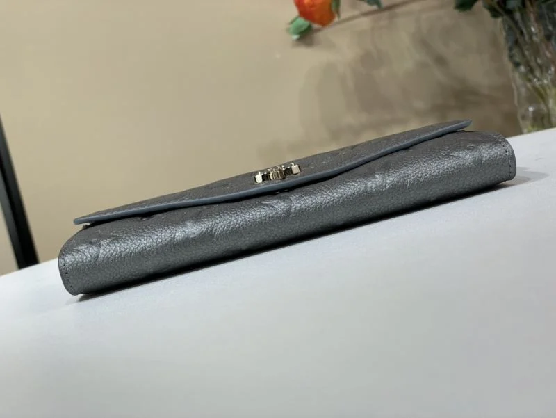 Precise copy Louis Vuitton Wallets Purse