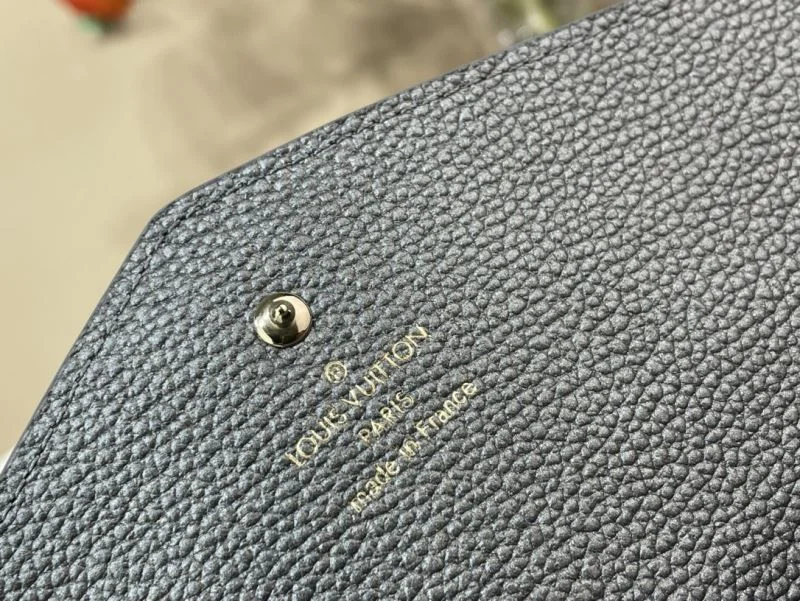 Precise copy Louis Vuitton Wallets Purse