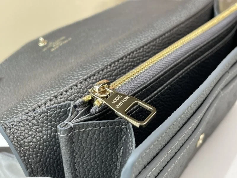 Precise copy Louis Vuitton Wallets Purse
