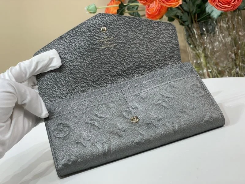 Precise copy Louis Vuitton Wallets Purse