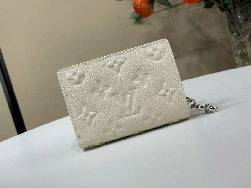 Exact replica Louis Vuitton Wallets Purse
