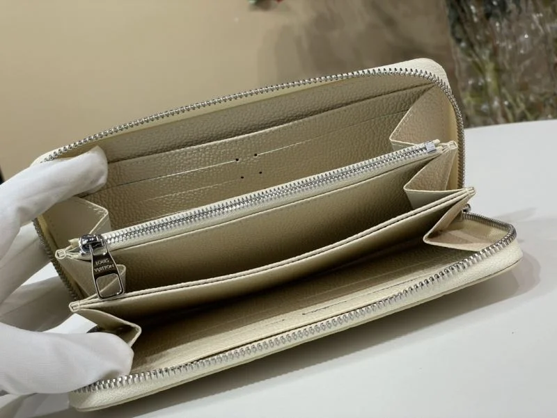 Top mirror Louis Vuitton Wallets Purse