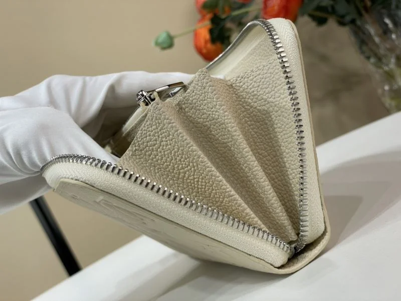 Top mirror Louis Vuitton Wallets Purse