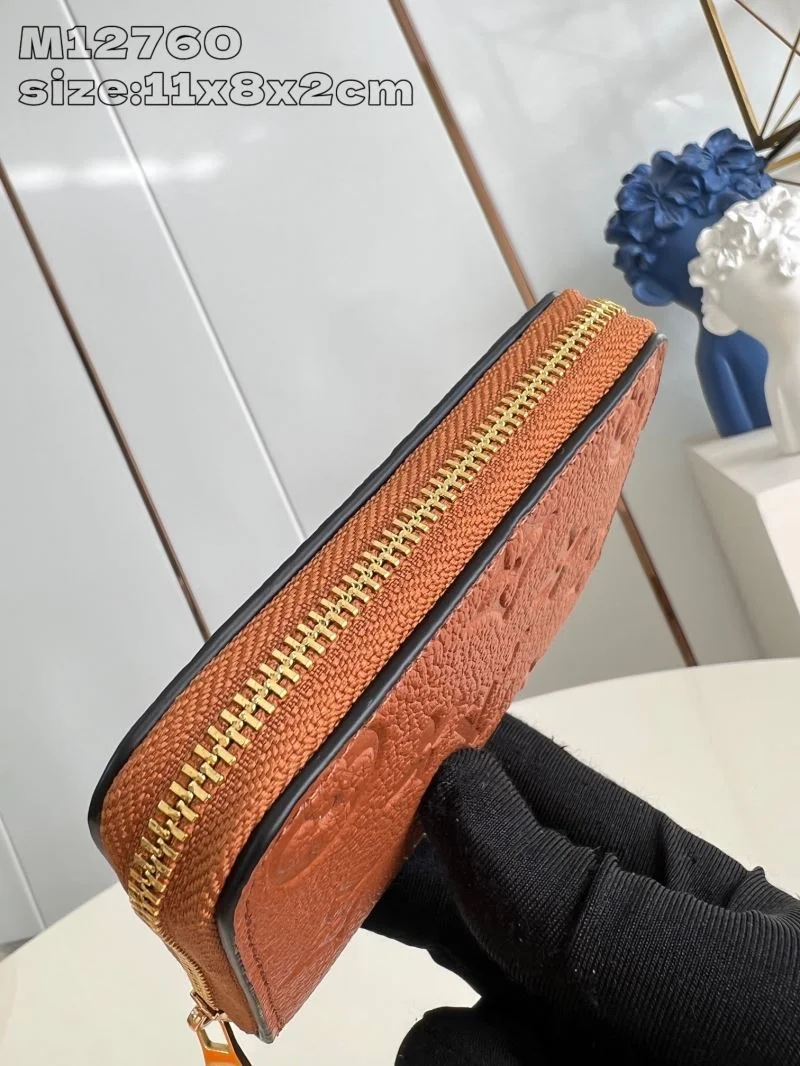 Accurate model Louis Vuitton Wallets Purse