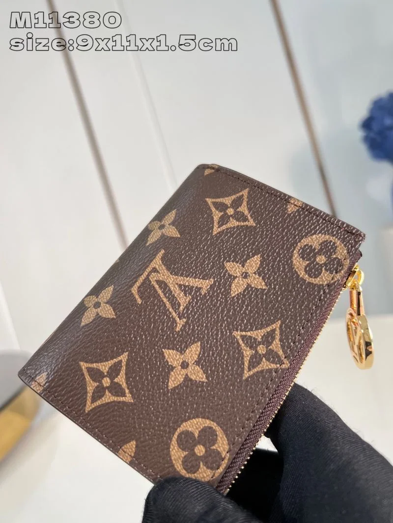 Accurate model Louis Vuitton Wallets Purse