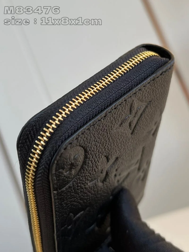 Perfect replica Louis Vuitton Wallets Purse