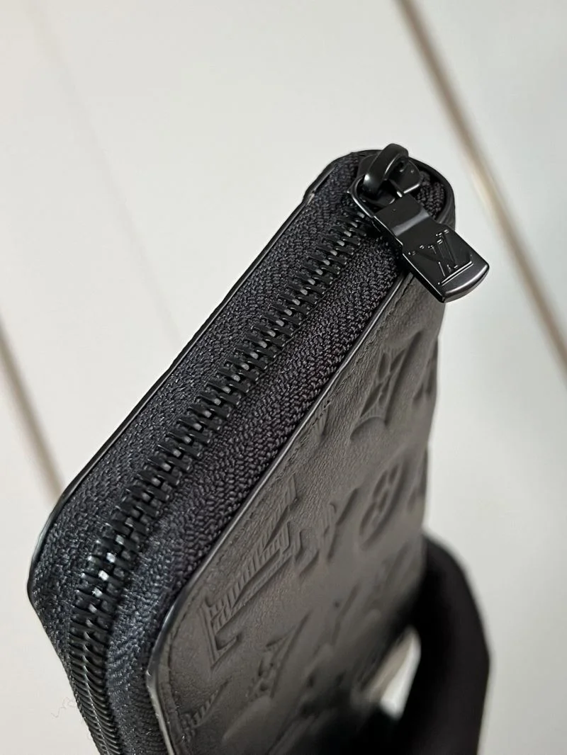 Precise copy Louis Vuitton Wallets Purse