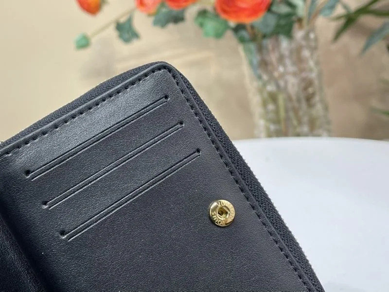 Top match Louis Vuitton Wallets Purse