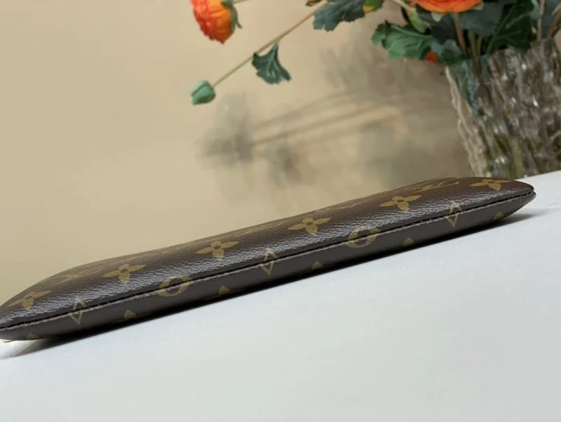 Brand-authenticated Louis Vuitton Wallets Purse