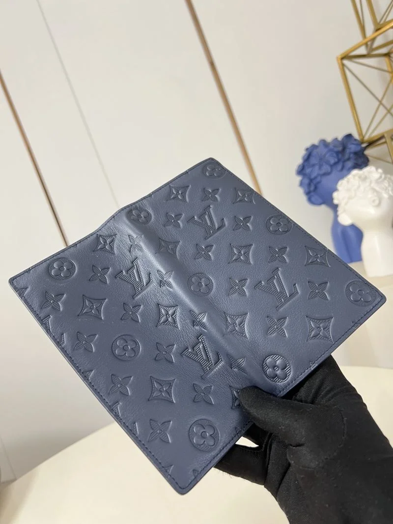 Budget-friendly Louis Vuitton Wallets Purse