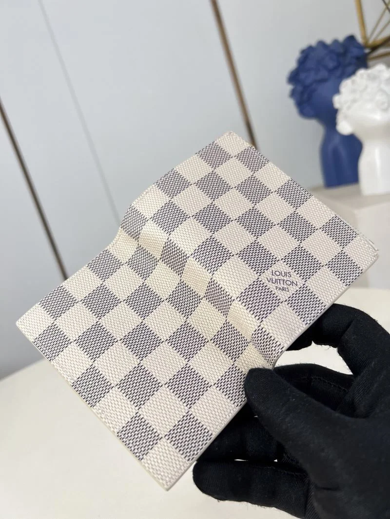 Reasonably priced Louis Vuitton Wallets Purse