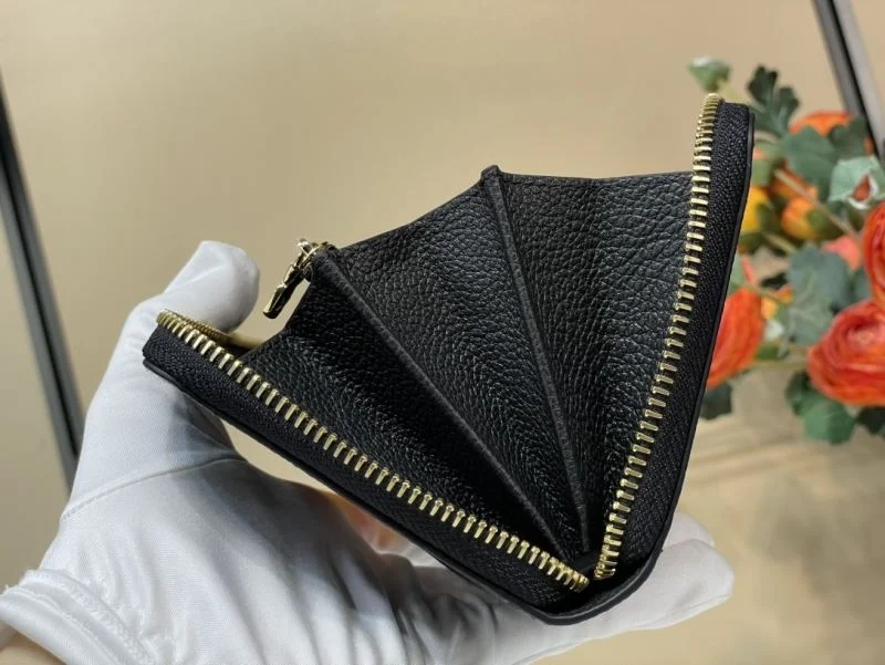 Precise copy Louis Vuitton Wallets Purse