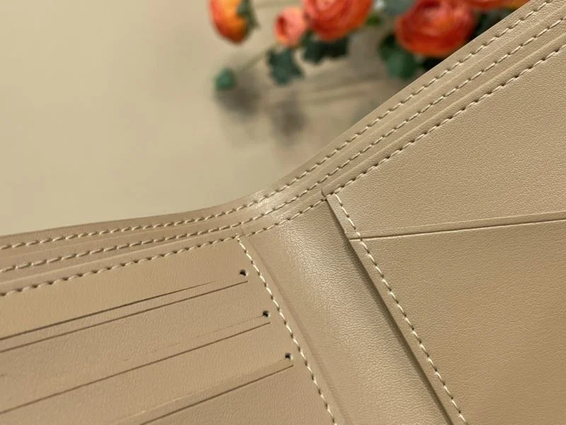 High fidelity Louis Vuitton Wallets Purse