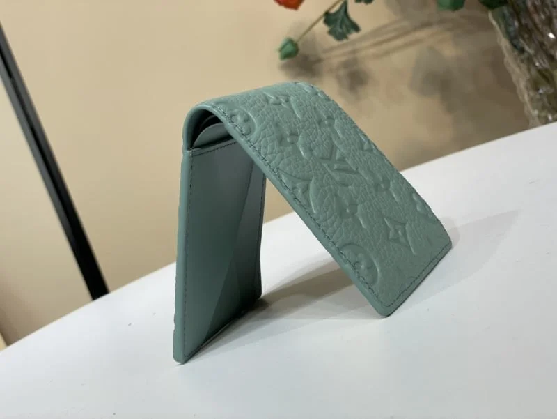 Reasonably priced Louis Vuitton Wallets Purse