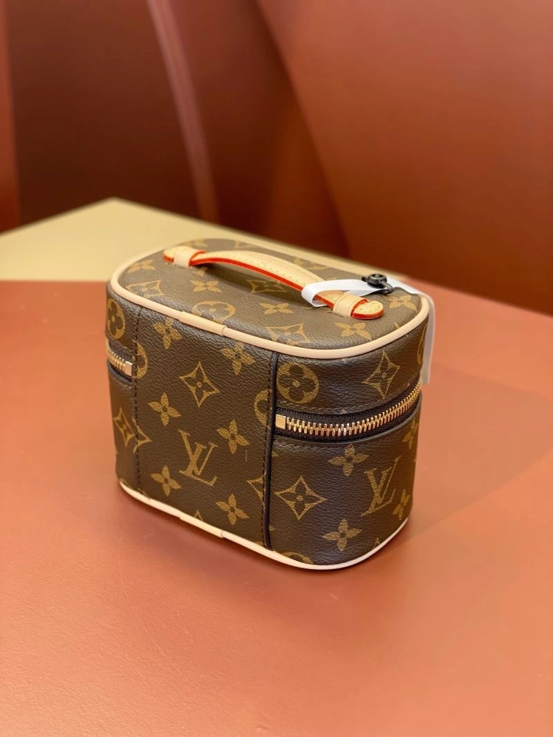 Mirror quality Louis Vuitton Wallets Purse